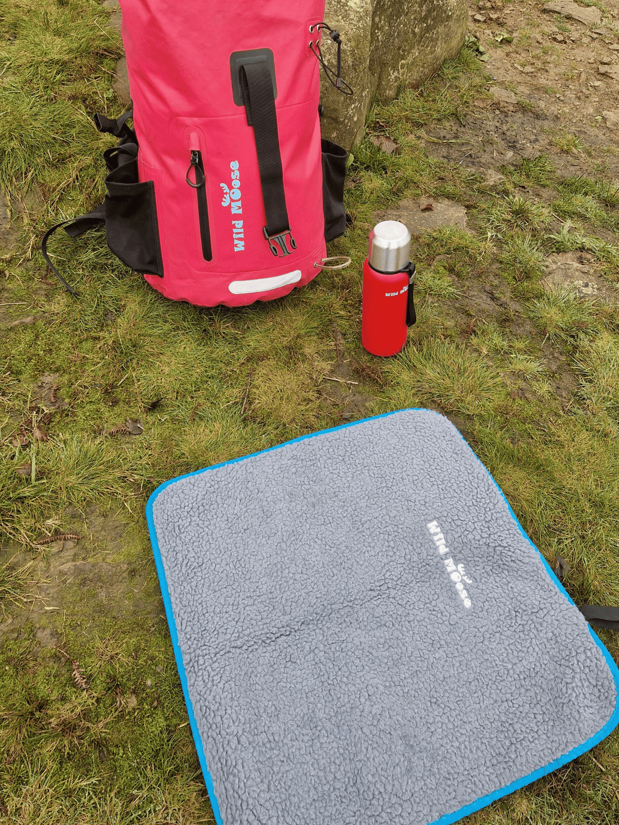 Moose Mat - Insulated Wild Swimming Changing Mat - Wild Moose